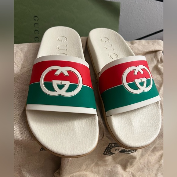 Gucci | Shoes | New In Box Gucci Interlocking Gg Logo Green And Red ...